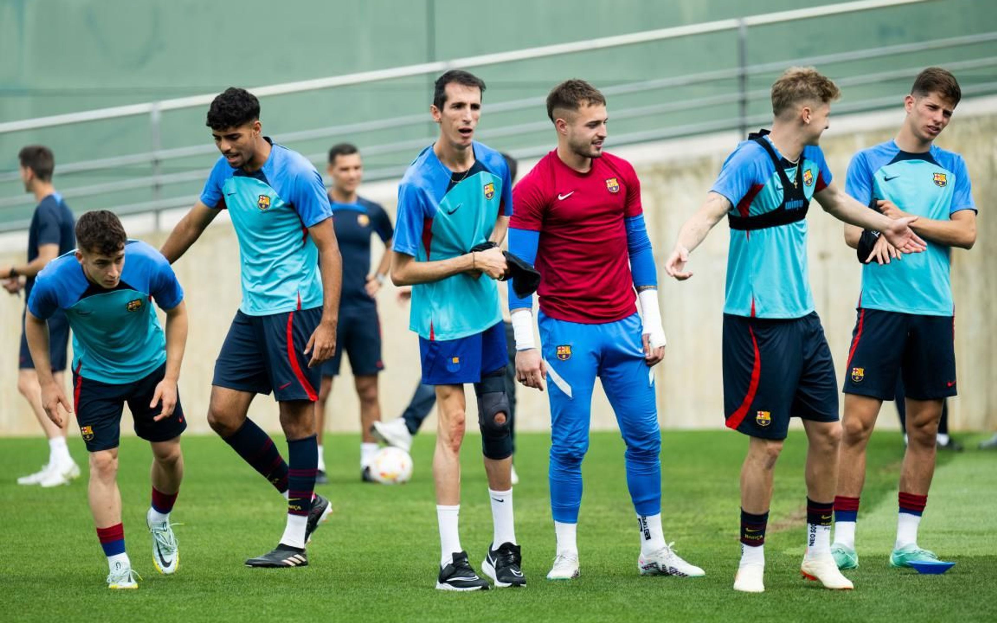 Entrenamiento del Barça Atlètic con Àlex Roca (01-06-23)