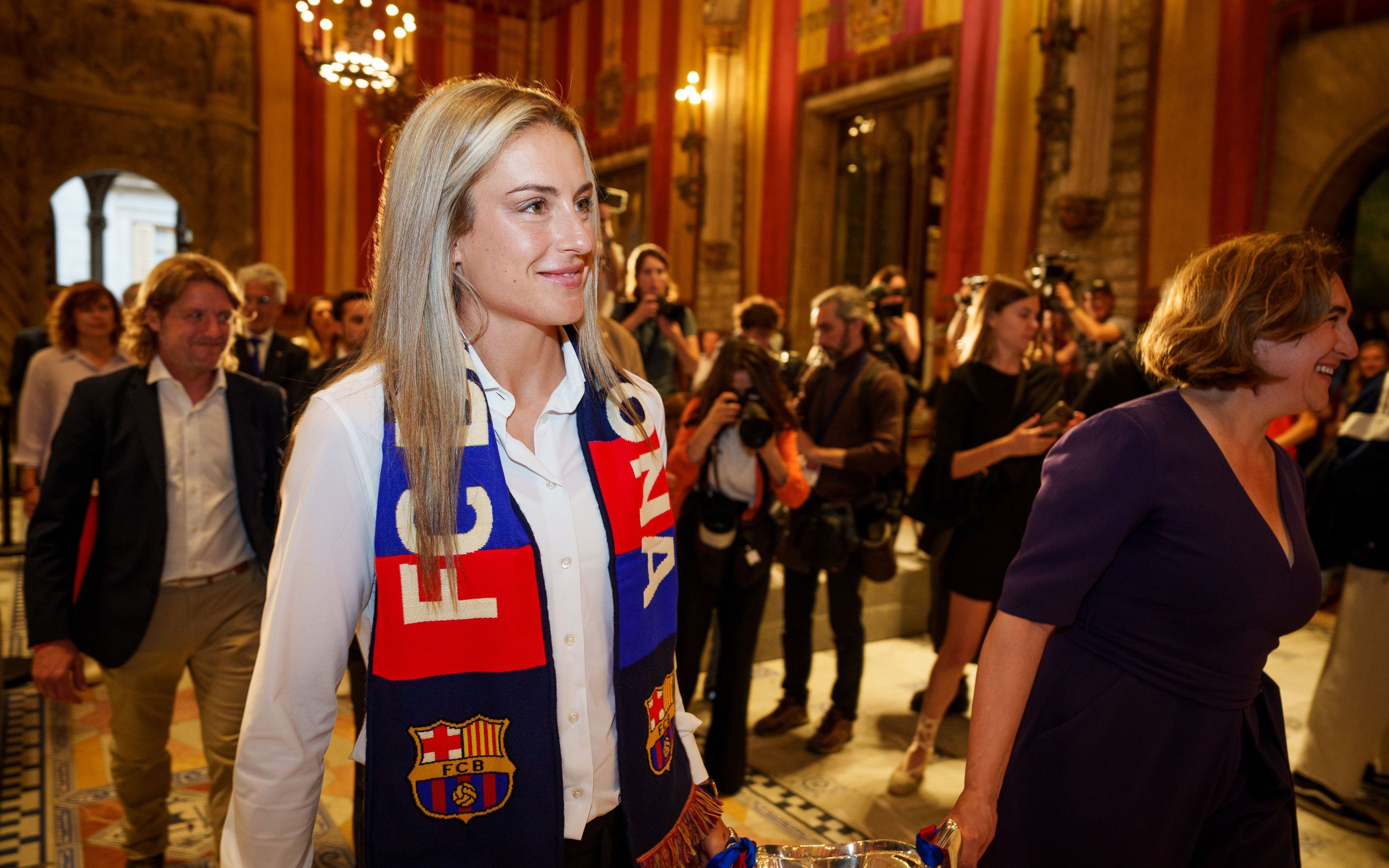 Institutional reception for UWCL champions