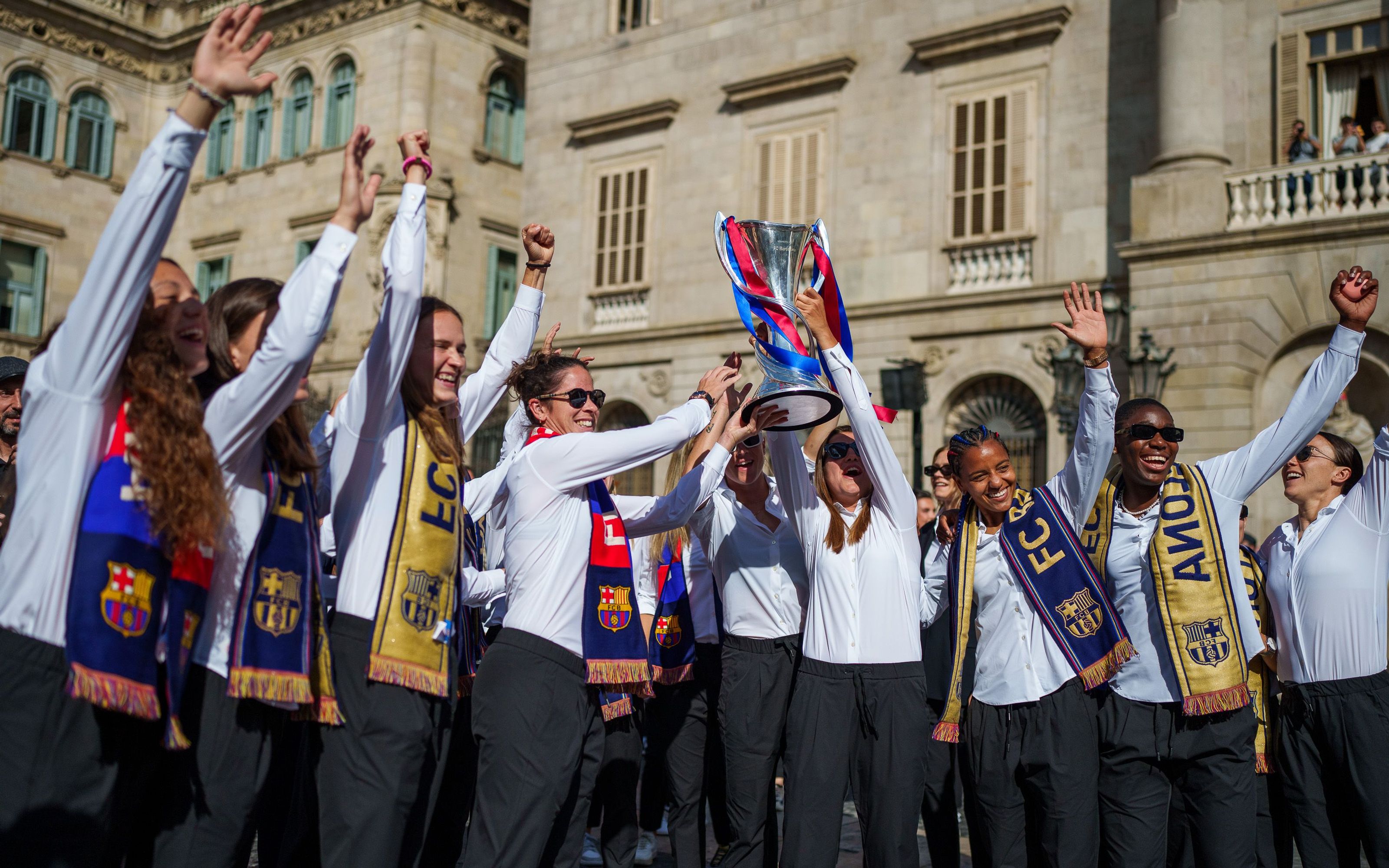 Institutional reception for UWCL champions