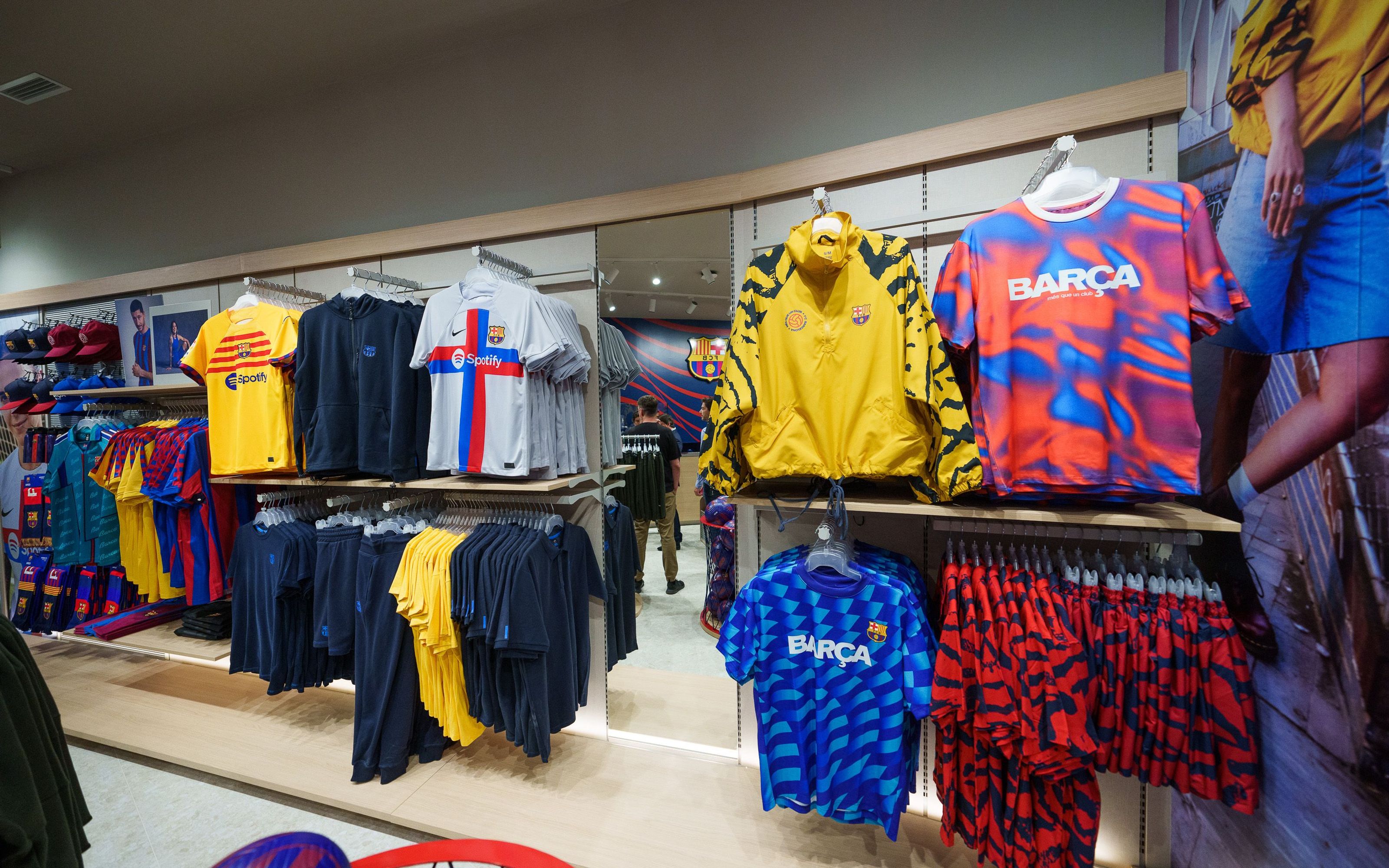La inauguración de la nueva Barça Store Las Arenas