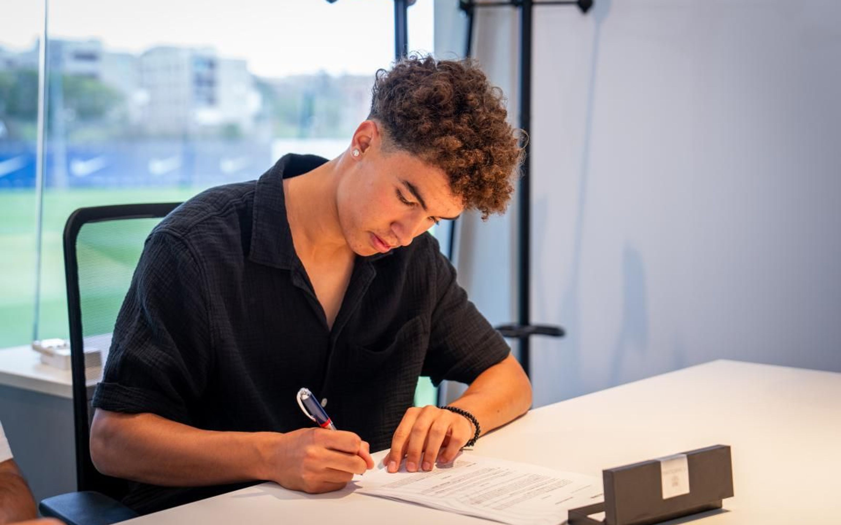 Noah Darvich's first day in Blaugrana