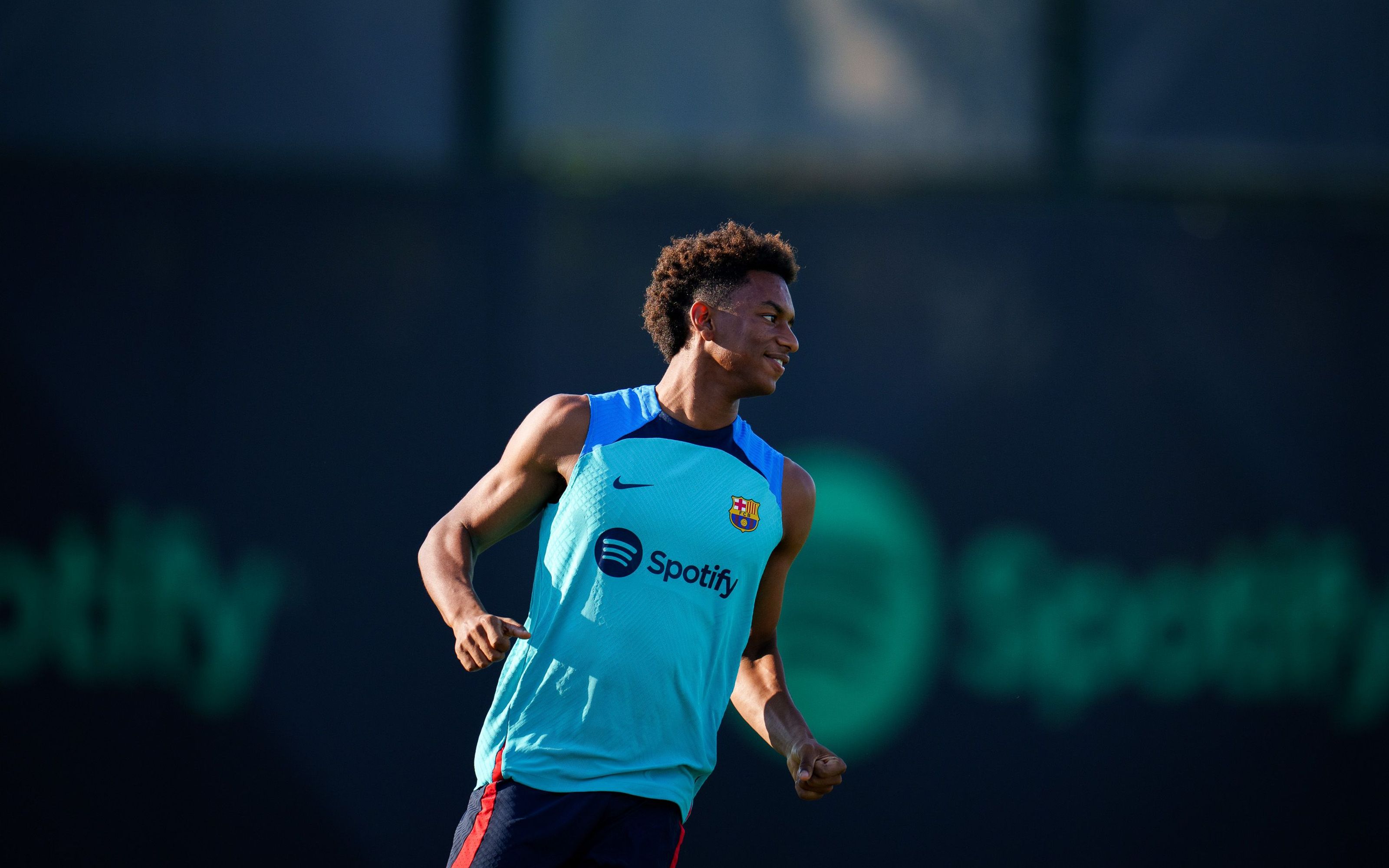 Le parcours d'Alejandro Balde, en images