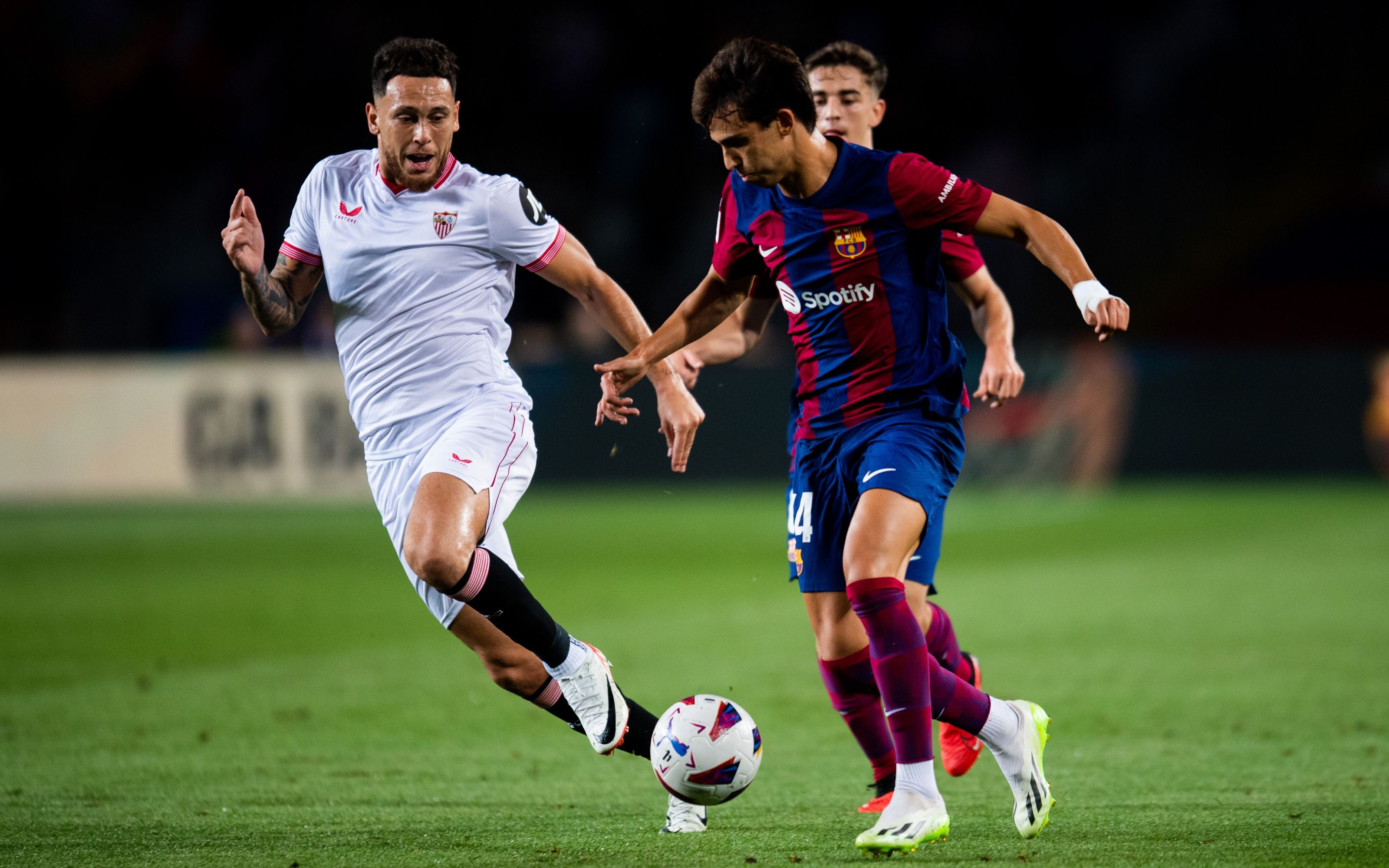 Photos from the win against Sevilla