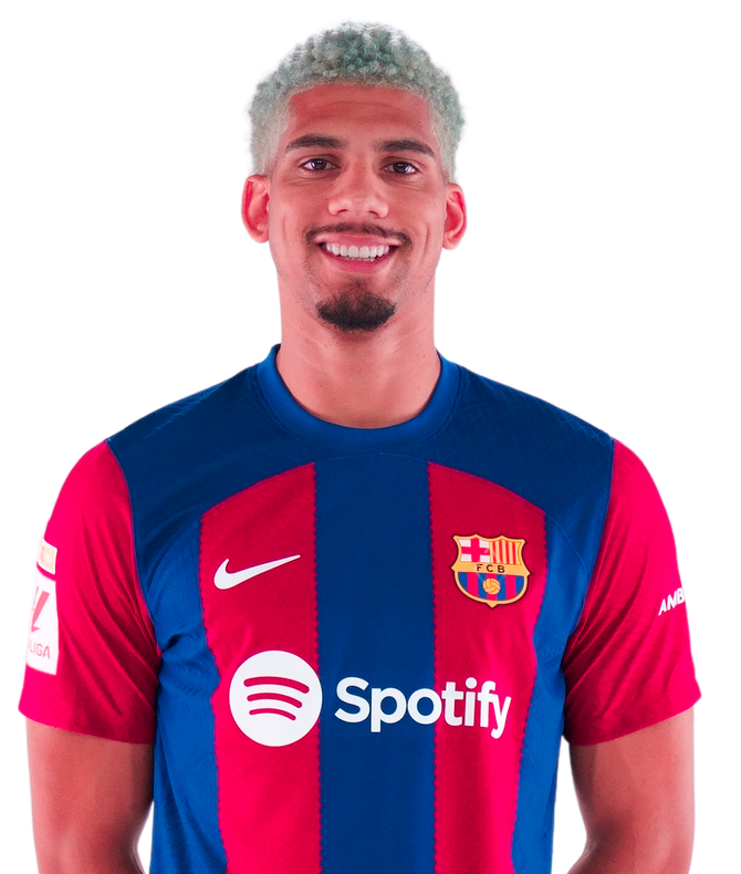 Araujo | 2022/2023 player page | Defender | FC Barcelona Official website