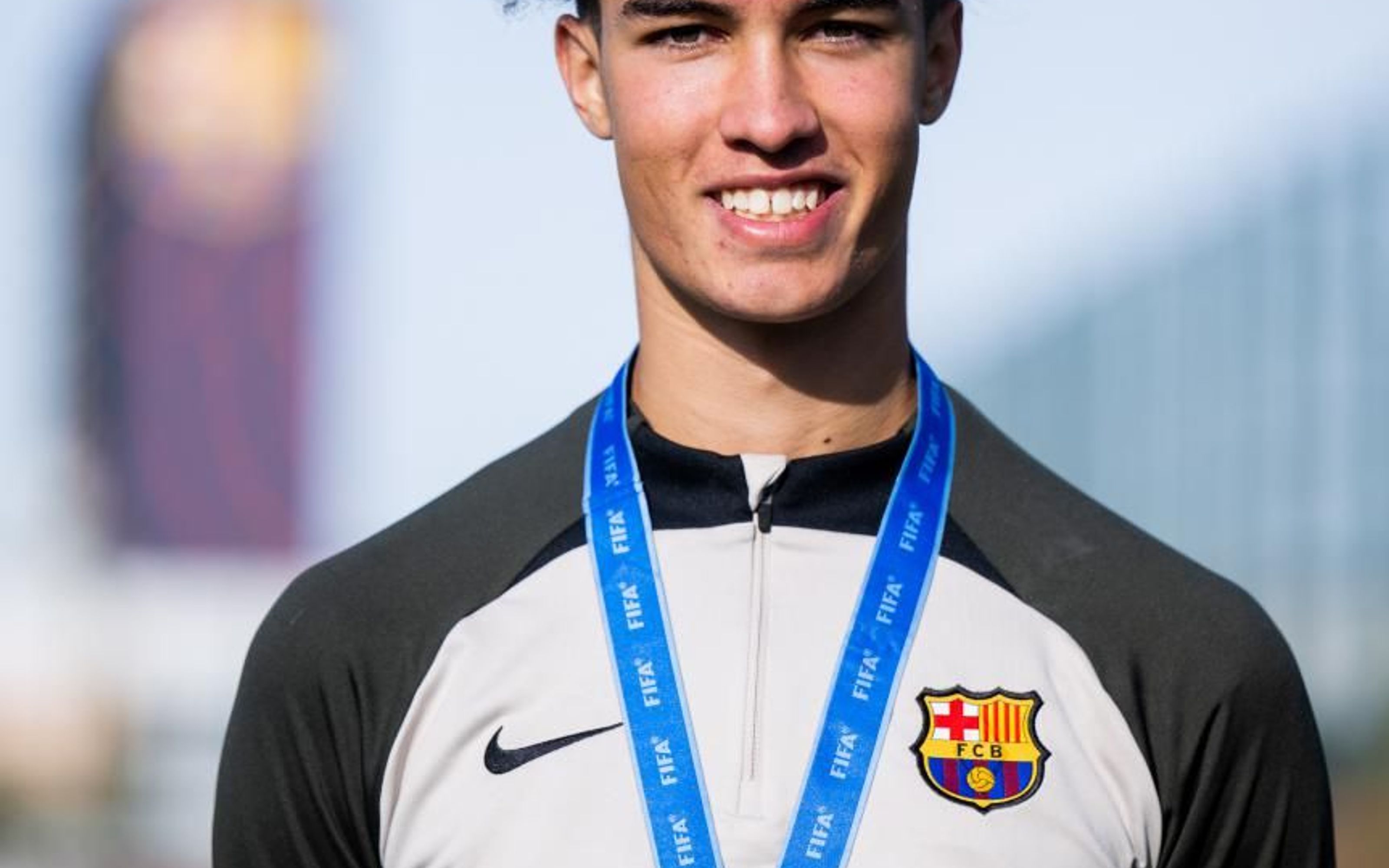 Noah Darvich with U17 World Cup winner's medal