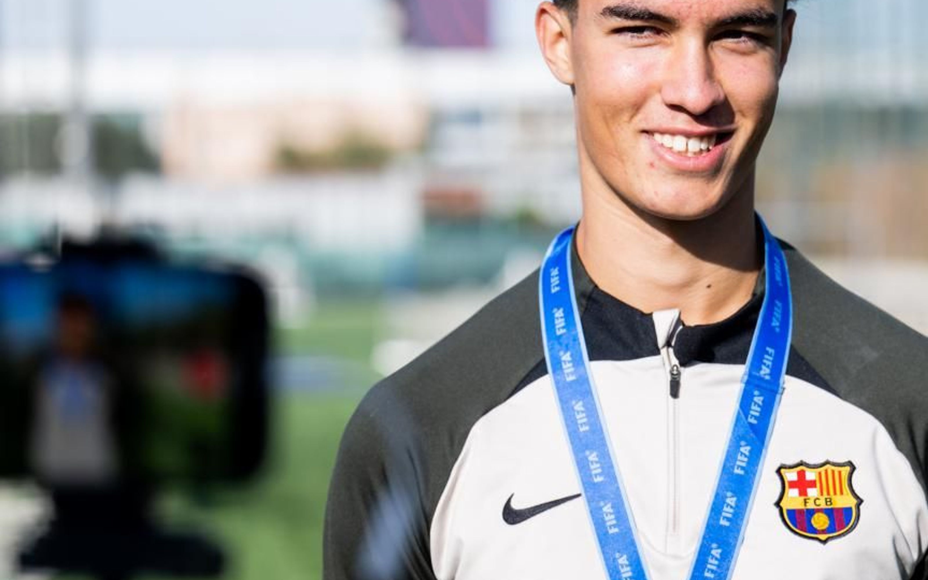 Noah Darvich with U17 World Cup winner's medal