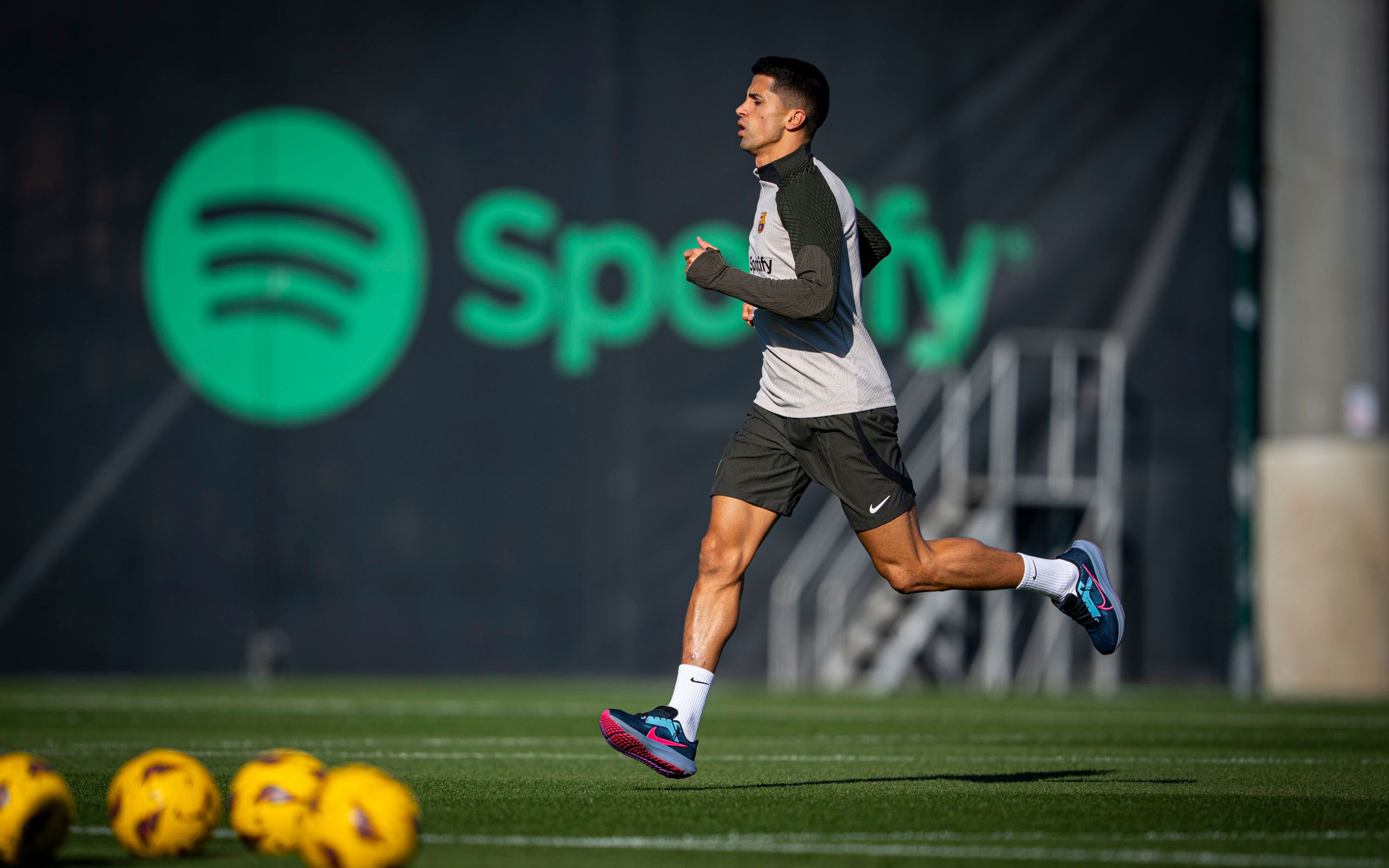 Recovery session after Valencia draw