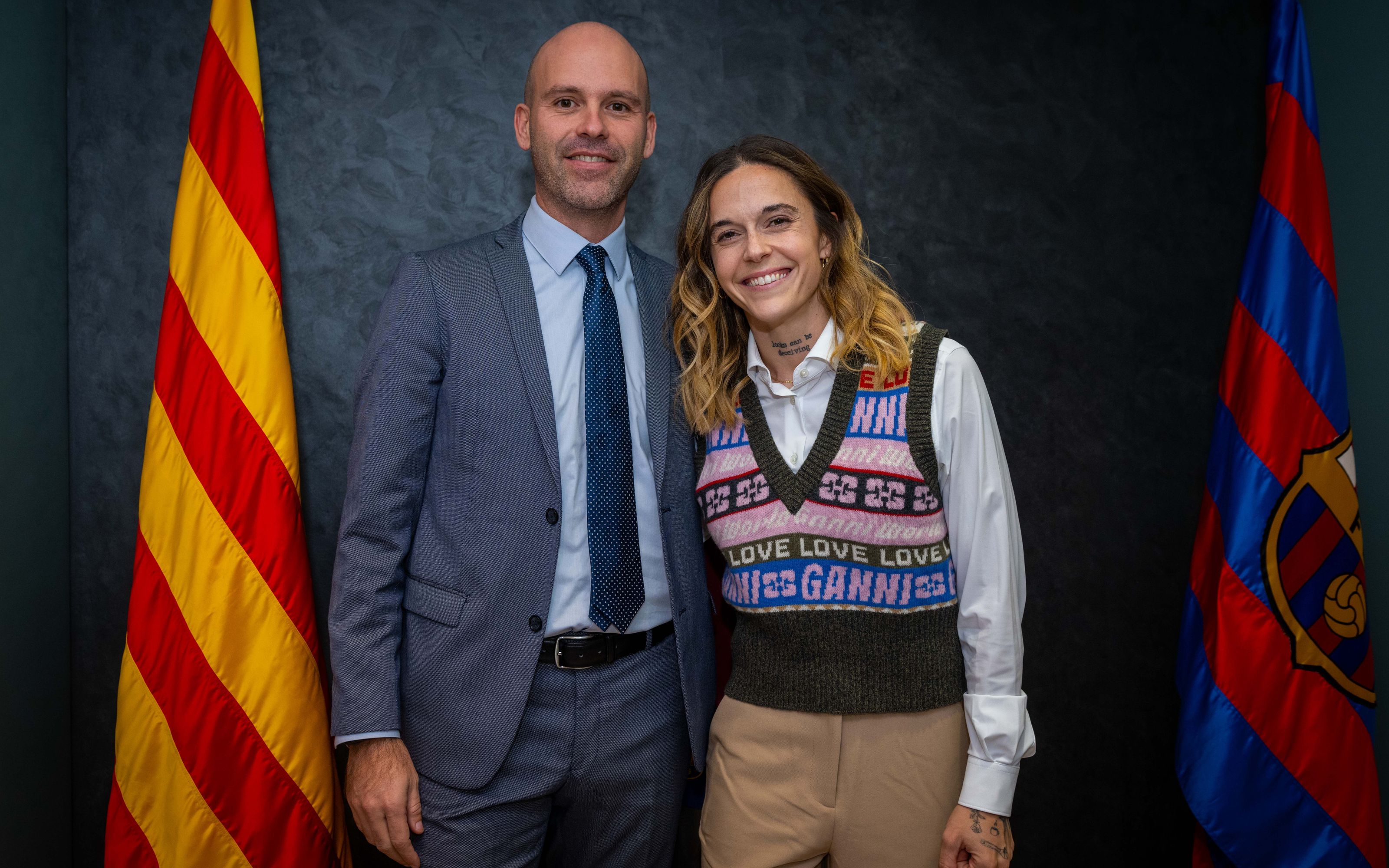 Mapi León extends her contract