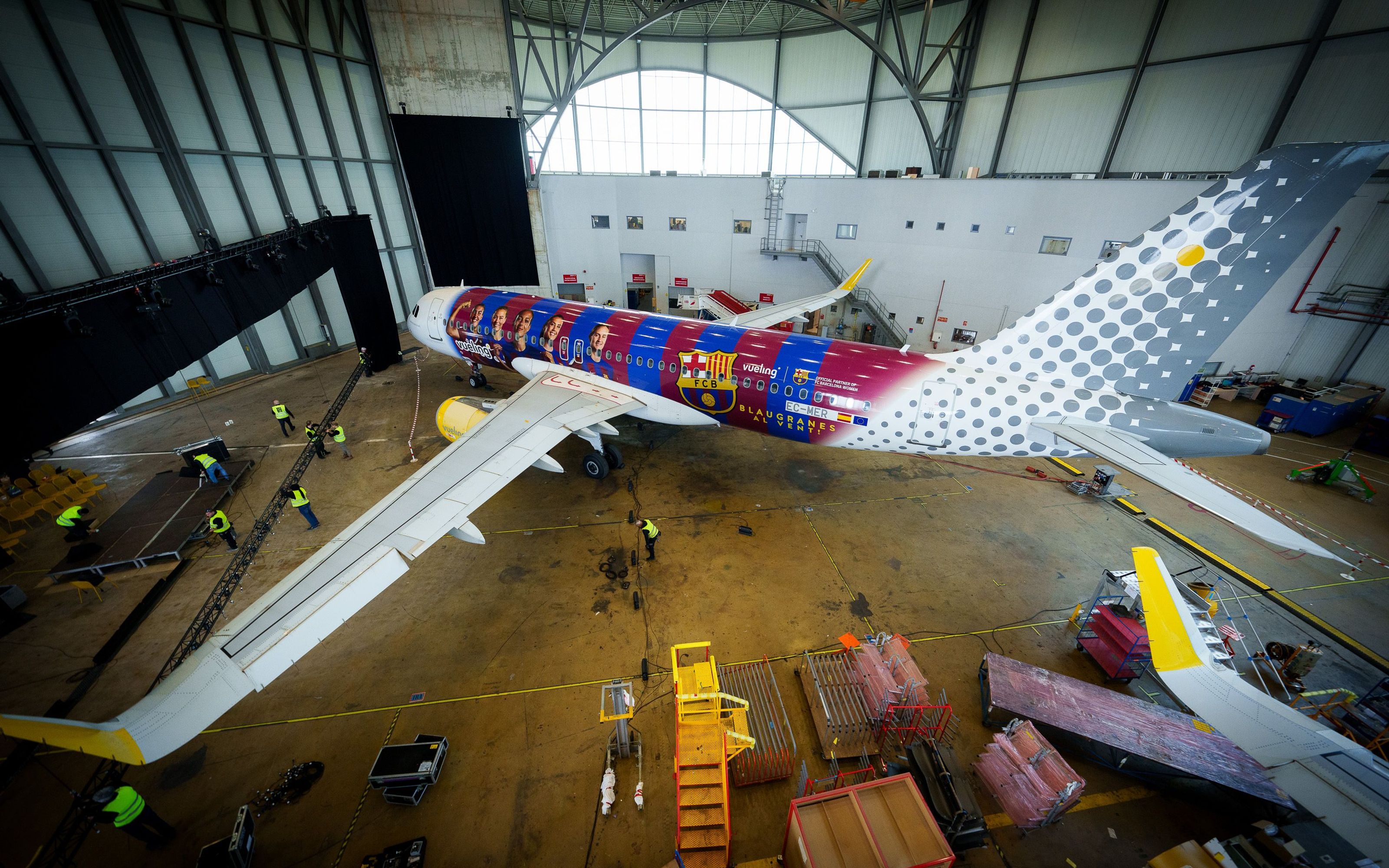 A closer look at the new Barça Women plane
