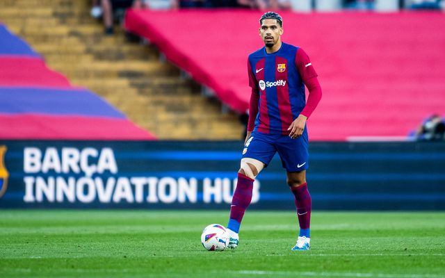 Araujo | 2025/2026 player page | Defender | FC Barcelona Official website