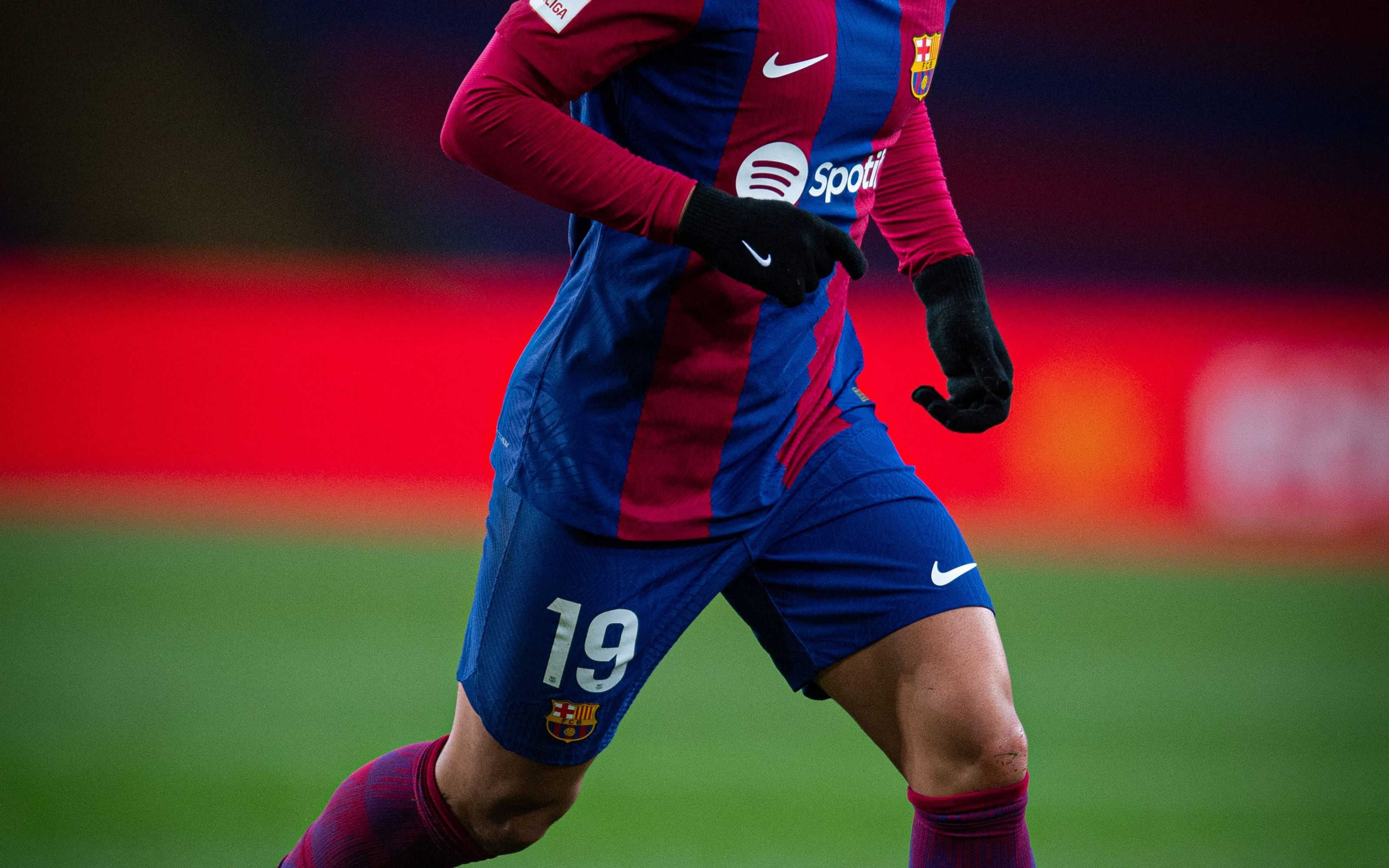 All the number 19s in Barça history