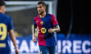 50 partidos de Iñigo Martinez y Pau Cubarsí con el FC Barcelona