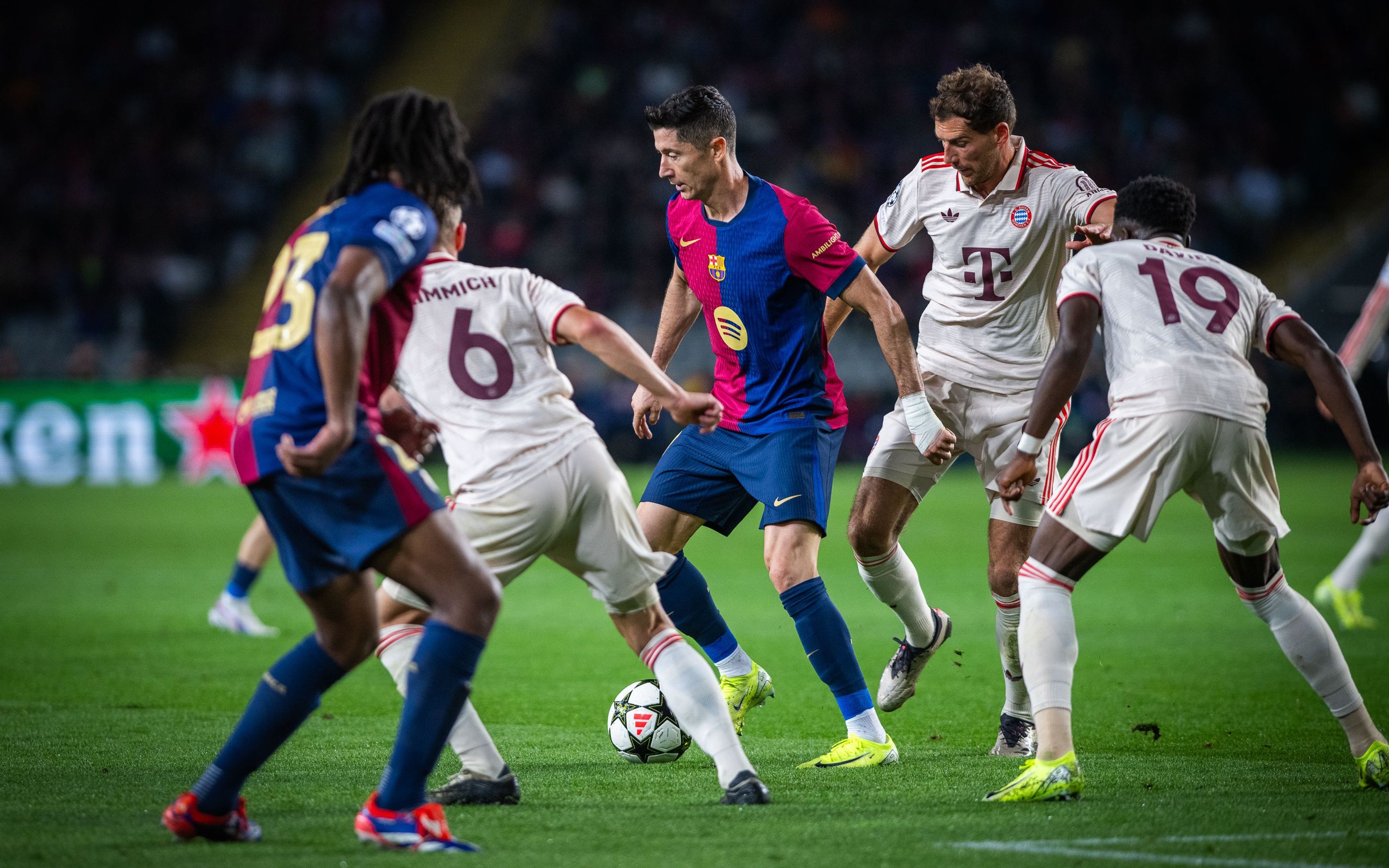 The best photos from Barça v Bayern