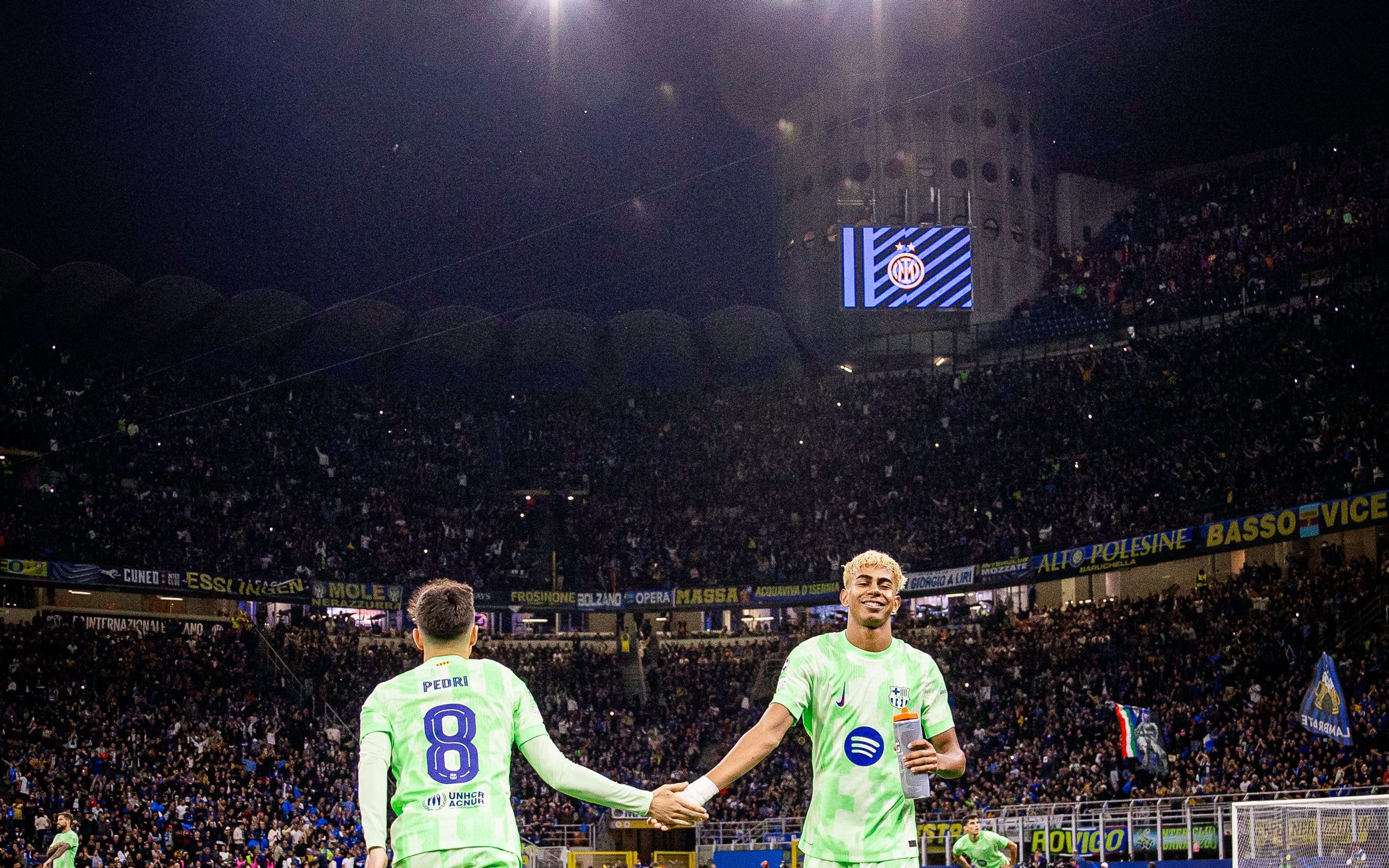 Photos from Inter v Barça in the Champions League