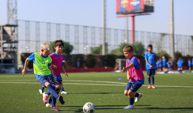 Barça Academy - Winter Camps in Barcelona: Packs with residence ...