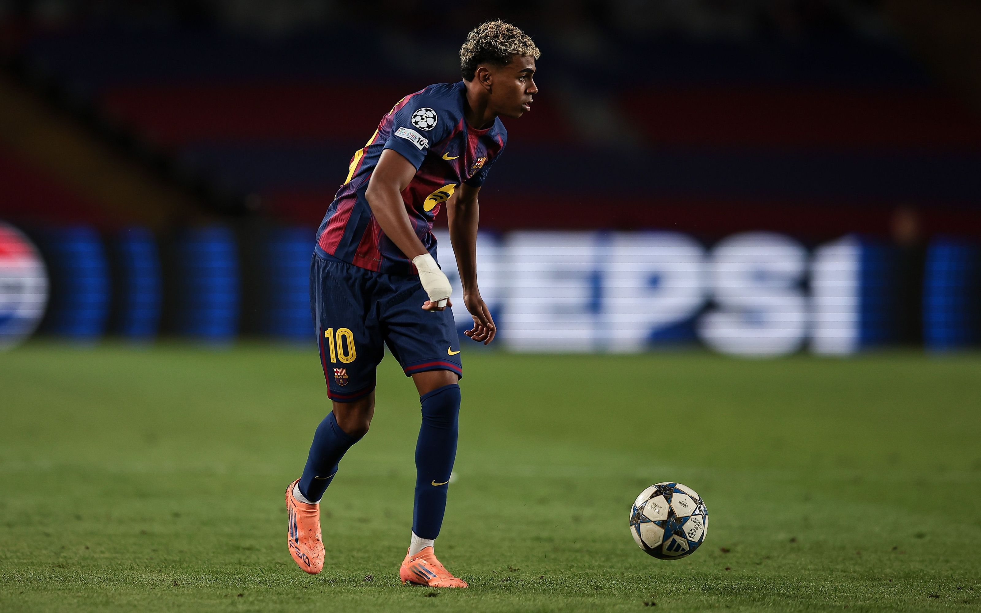 The best photos from Barça v Olympiacos