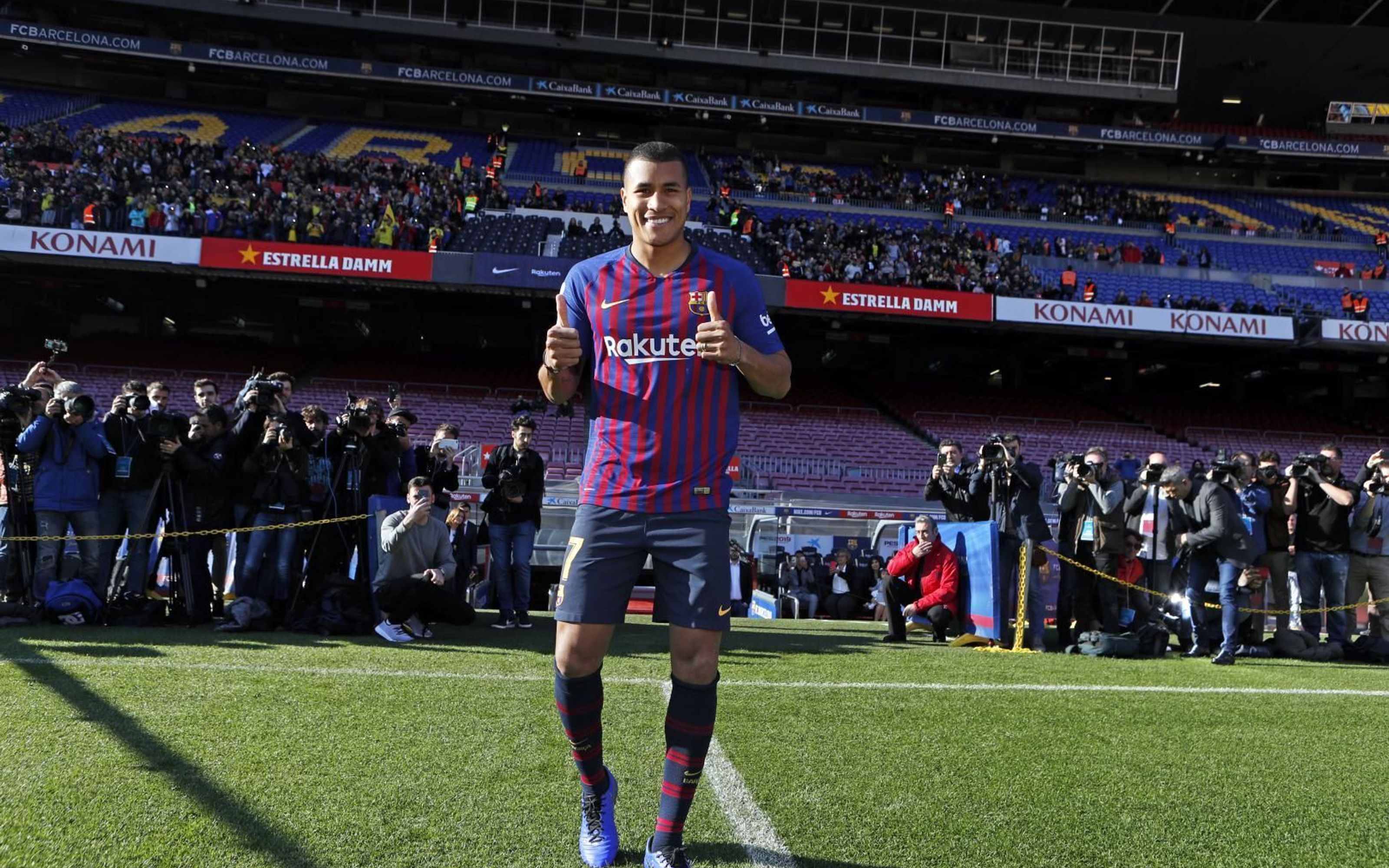 Jeison Murillo's presentation, in pictures