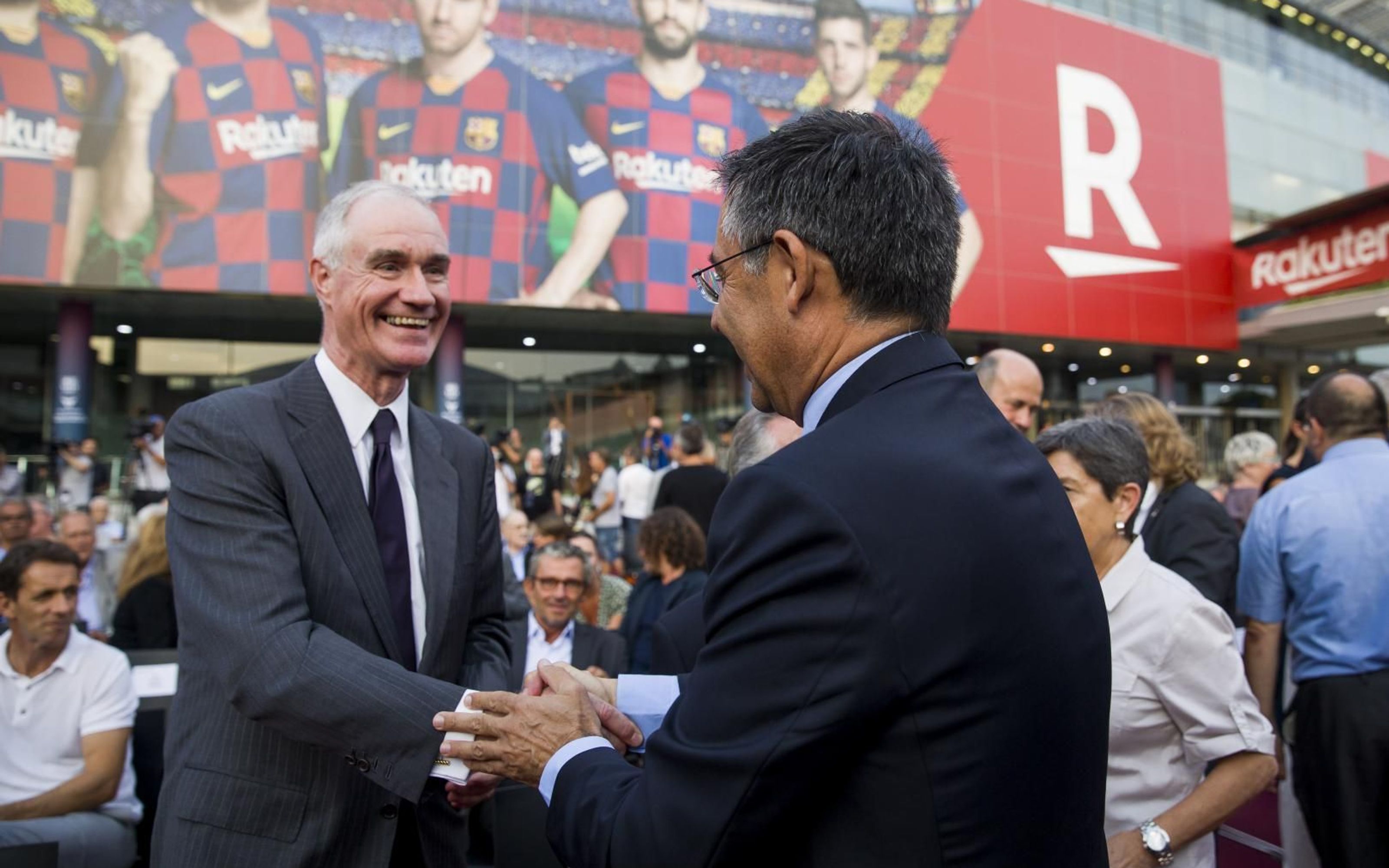 Unveiling of Johan Cruyff statue at Camp Nou